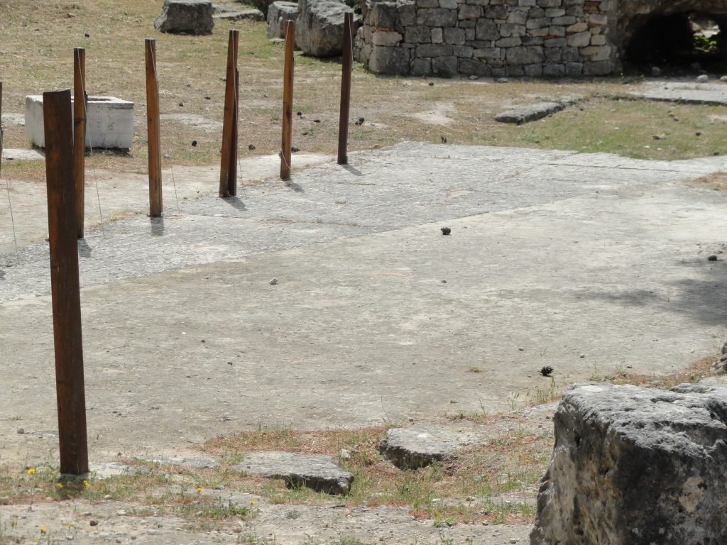 Isthmia – The Rockpile Project